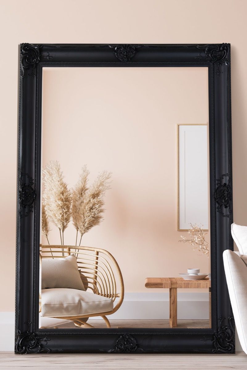 Big wall mirror store
